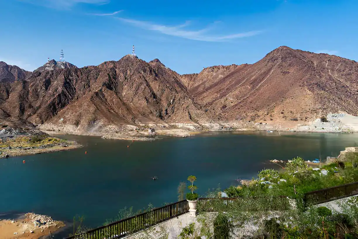 Things To Do In Khor Fakkan: Your Complete Travel Guide